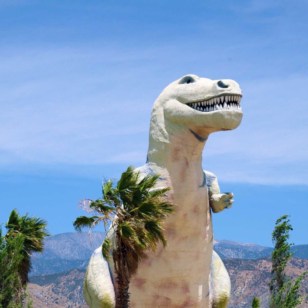 Must-See Roadside Attractions - Deli Express